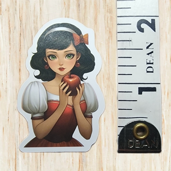 Disney | Art | 51015 Snow White Disney Vinyl Sticker | Poshmark